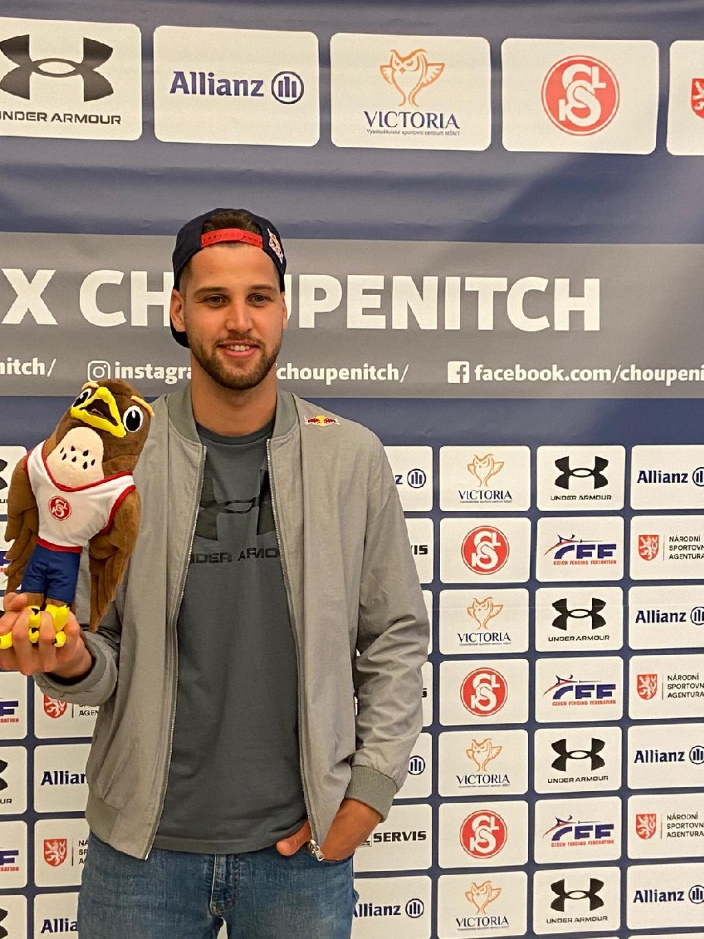 Ambasador Sokola Alex Choupenitch chce soupeřům vyrvat srdce